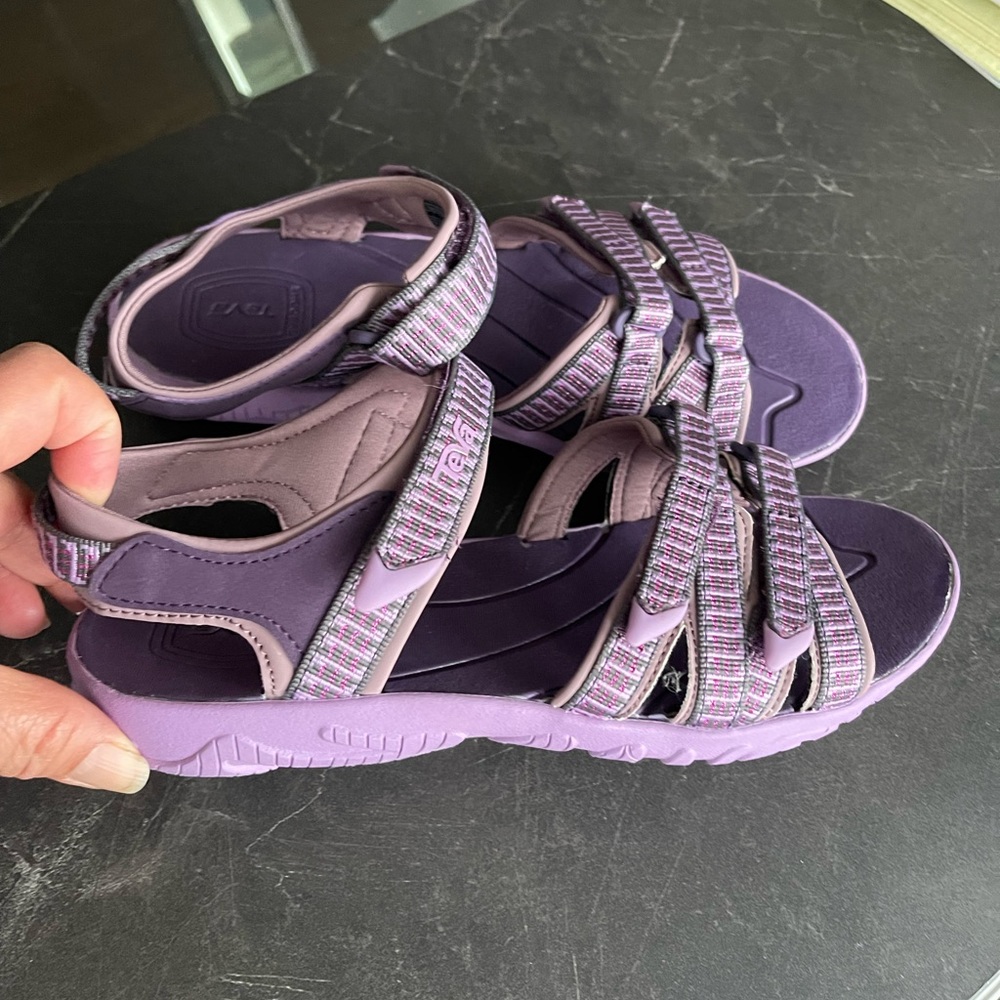 Teva Tirra Purple Sandals Size 5 - Gem